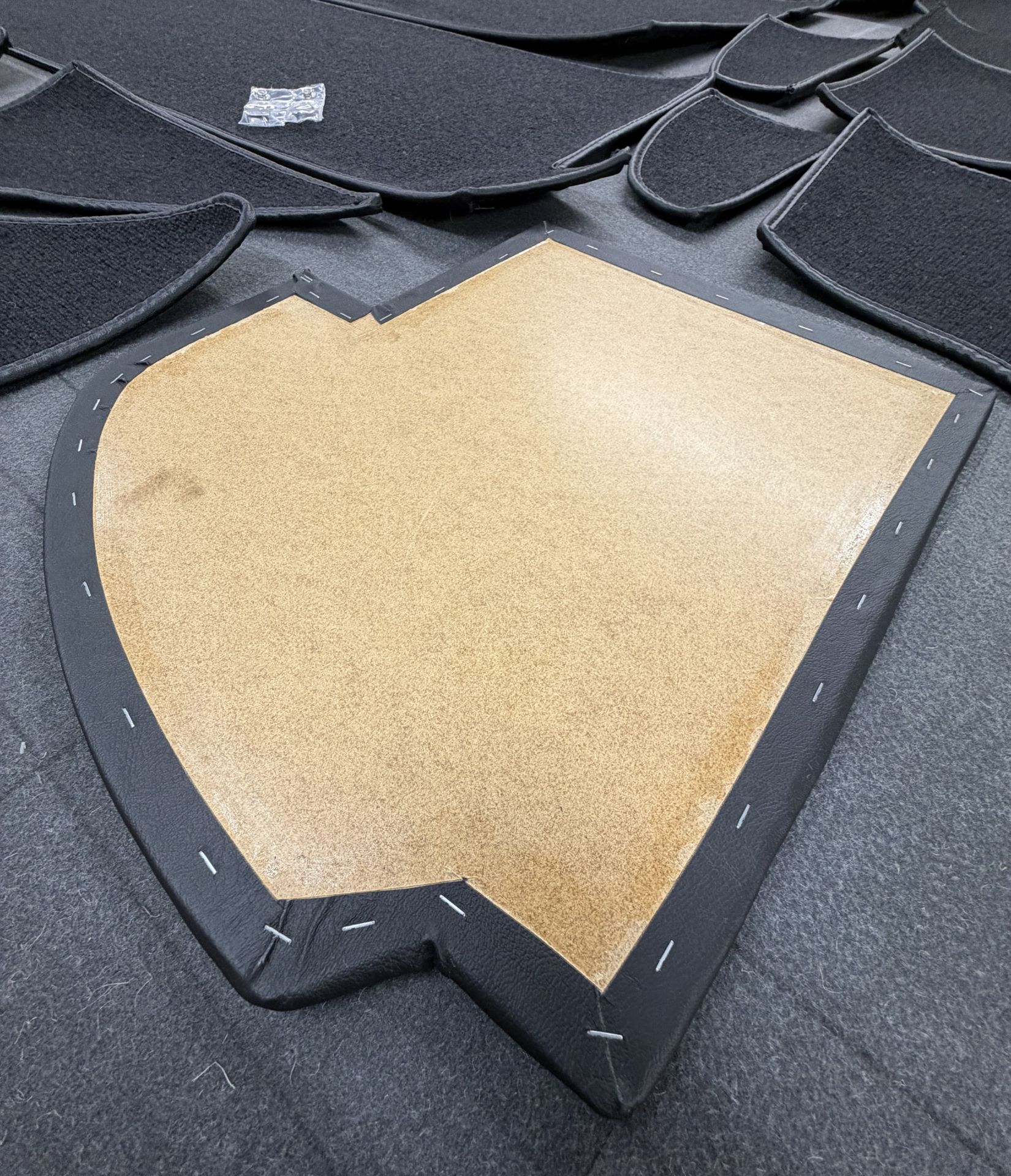 Ferrari 308 Full boot carpet package