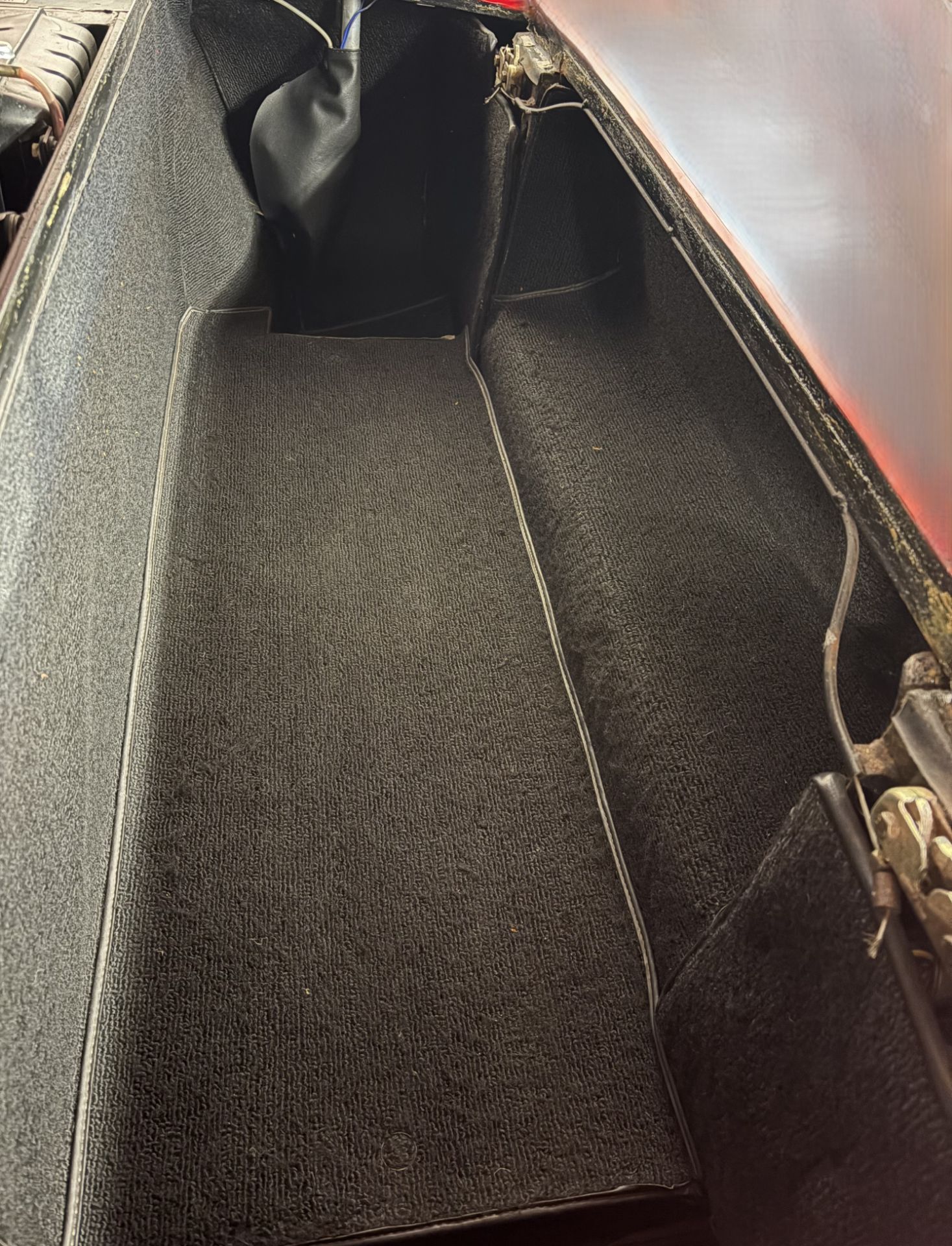 Ferrari 308 Full boot carpet package